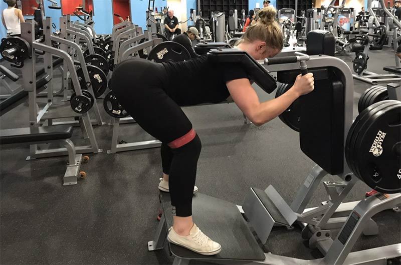 Reverse Hack Squat How To Do It Benefits Alternatives Reverse Hack Squat How To Do It Benefits Alternatives